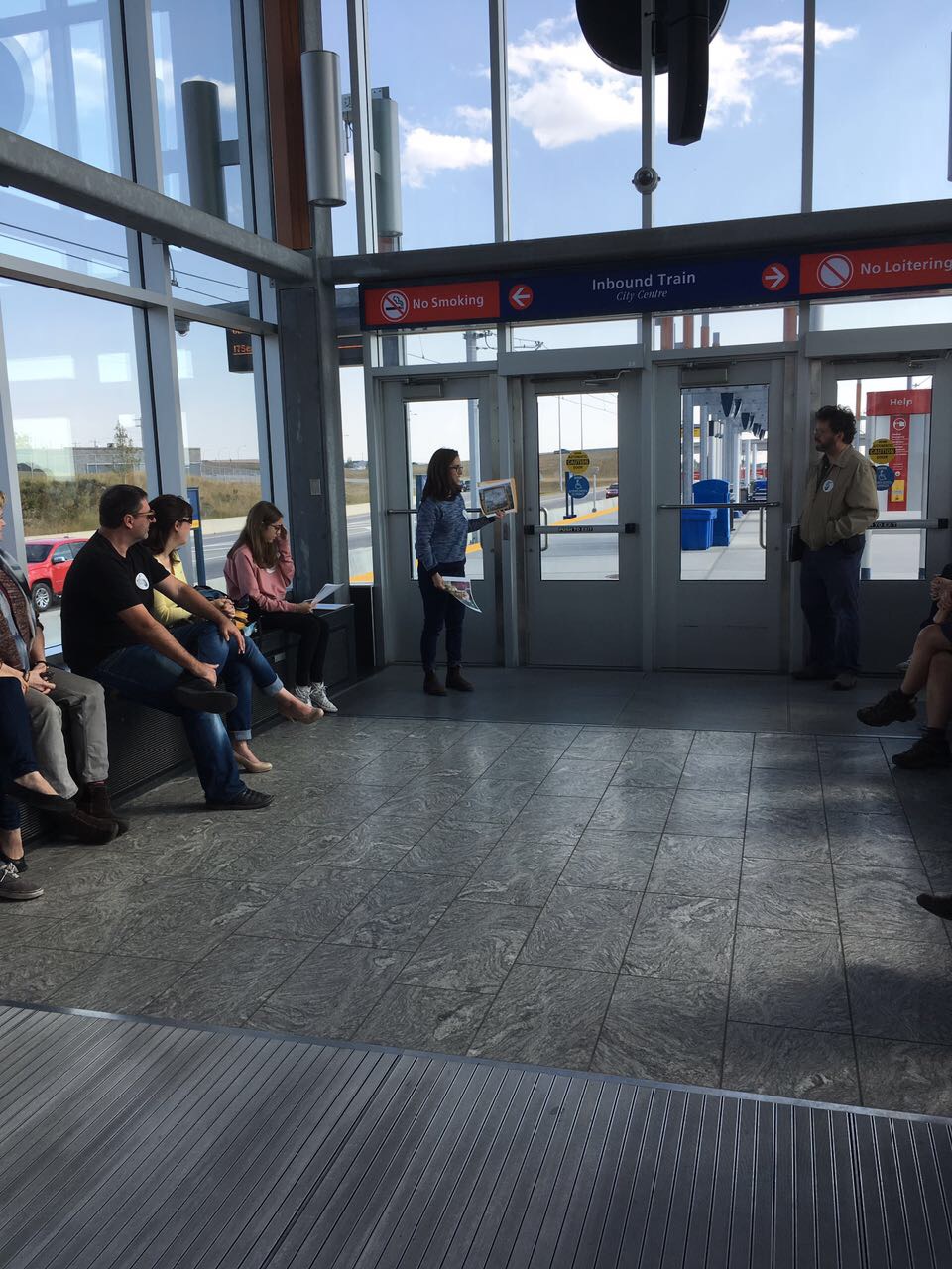 drawing on transit | Isabel Porto